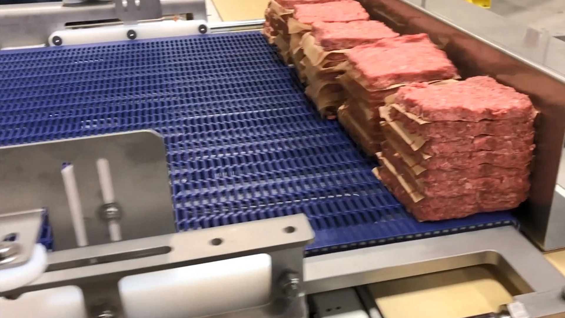 Exploring Types of Conveyors Used in the Food Industry